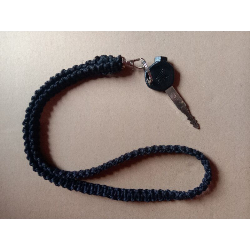 Jual TALI KUNCI MOTOR/HANDMADE/TALI MACRAME | Shopee Indonesia