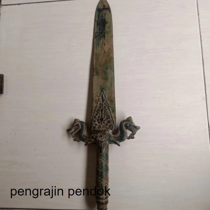 Jual Pedang Naga Kembar Antik Model Kuno Stok Terbatas paling mewah ...