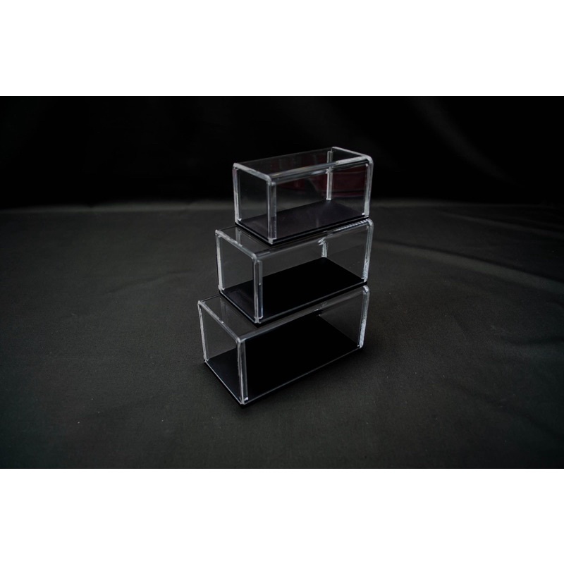Jual Akrilik Display Mainan Custom Size (9 x 7 x 10cm) | Shopee Indonesia