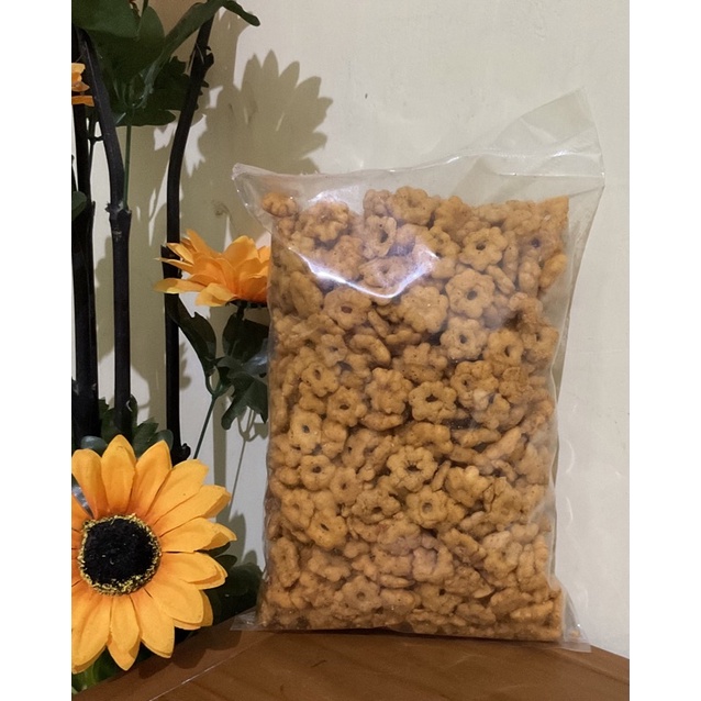 Jual pilus sakura ribut 500gr PEDAS /snack ribut jajan jadul 500gr ...