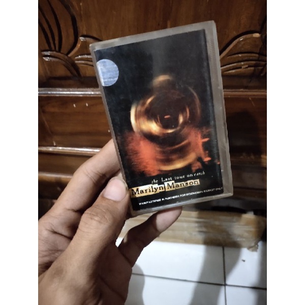 Jual kaset pita marilyn manson / the last tour on earth | Shopee Indonesia