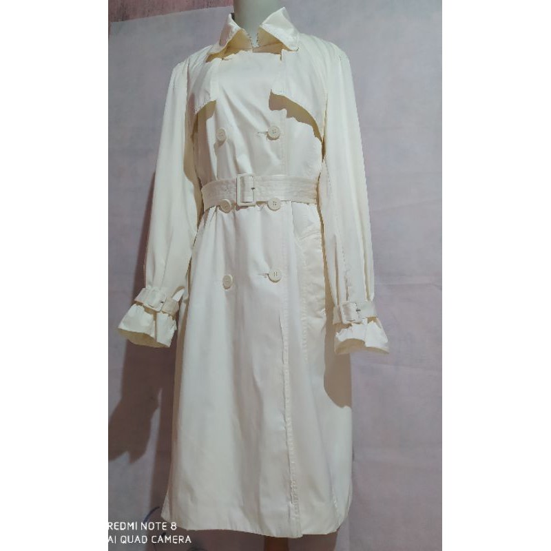 Jual !!LongCoat Warna Putih Gading asli Mantul!! | Shopee Indonesia