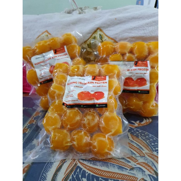 Jual Kuning Telur Asin MENTAH isi 20 (WAJIB BACA Deskripsi) (warna ...