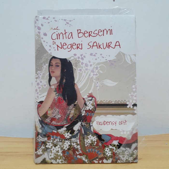 Jual BUKU CINTA BERSEMI DI NEGERI SAKURA ORIGINAL | Shopee Indonesia