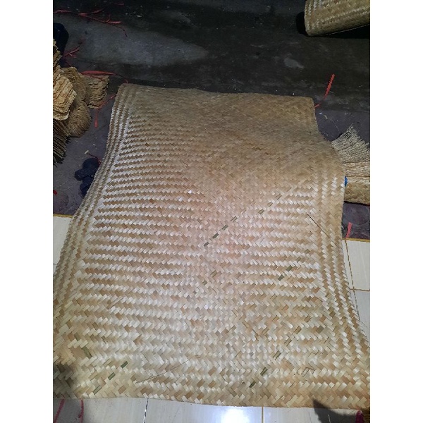 Jual besek bambu lembaran tikar bambu gedek teple dinding bambu ukuran ...