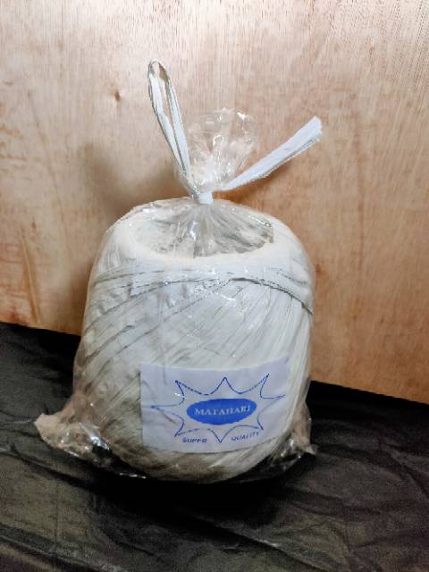 Jual Tali rafia putih tali plastik tali putih | Shopee Indonesia