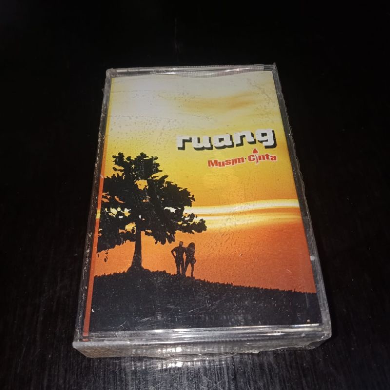 Jual kaset pita:Ruang-Musim Cinta(Segel) | Shopee Indonesia