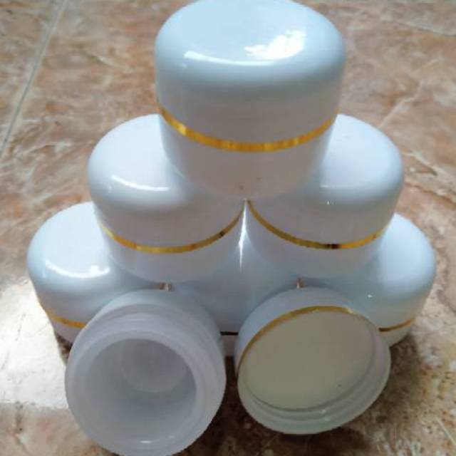 Jual POT KRIM 15gr PUTIH PUTIH (SUPER WHITE) | Shopee Indonesia