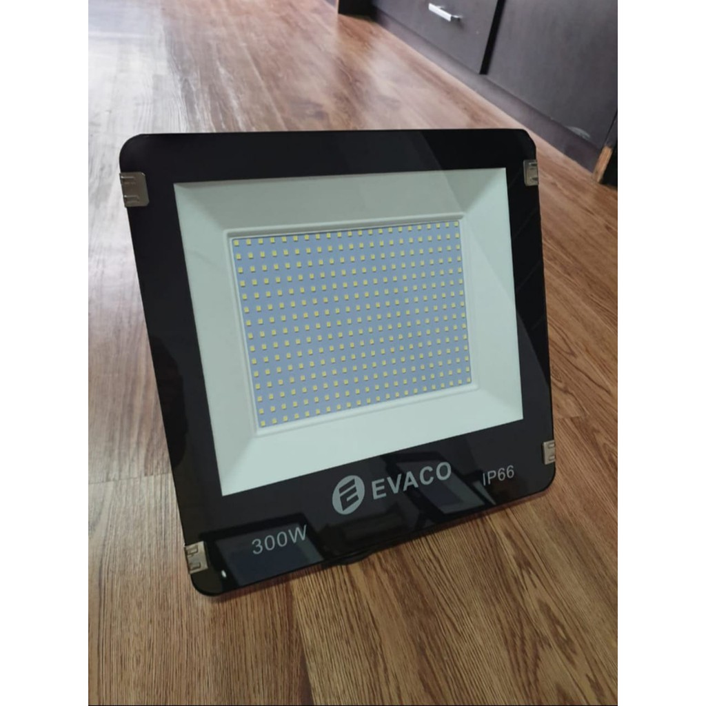Jual LAMPU SOROT LED HEMAT ENERGI merk Evaco | Shopee Indonesia