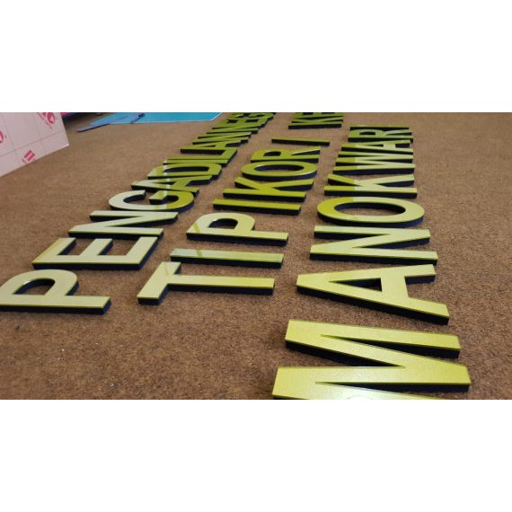 Jual HURUF TIMBUL AKRILIK LETTER HURUF AKRILIK PLUS SPON 400 PER CM ...
