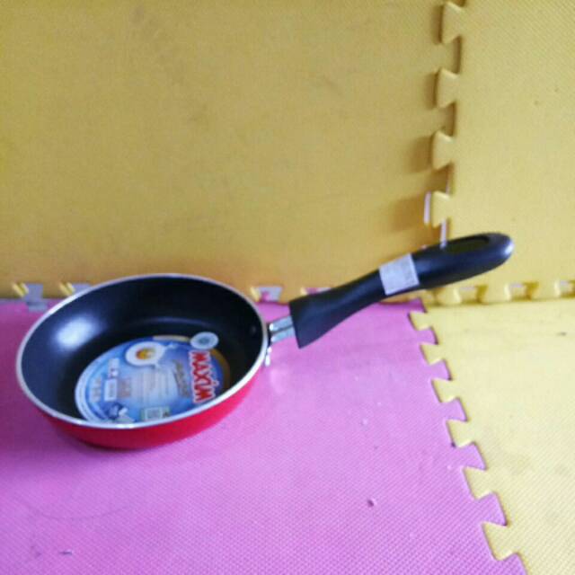 Jual Maxim valentino 12cm frypan teflon telur / teflon anti lengket 12 ...