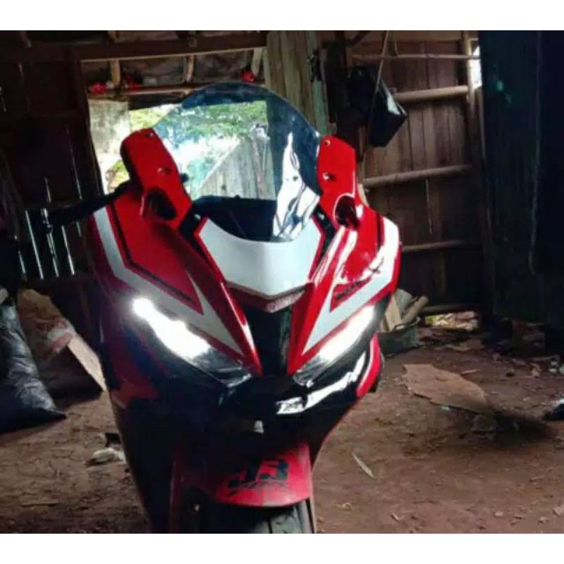 Jual Kedok Topeng CBR 150 K45N model CBR 1000/Kedok visor CBR 2019-2020 ...