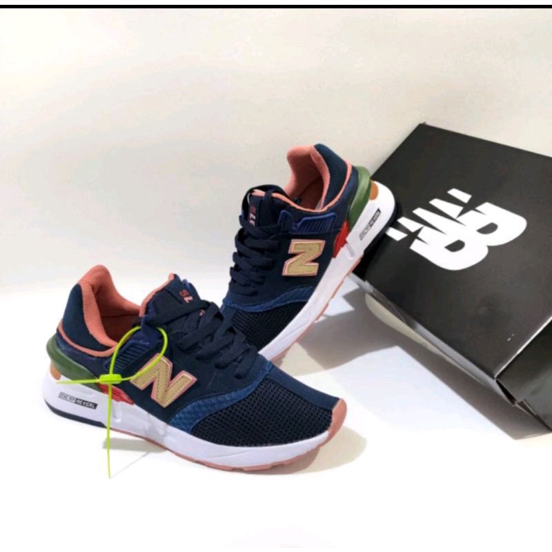 Jual SEPATU SENAM / SEPATU AEROBIC | Shopee Indonesia