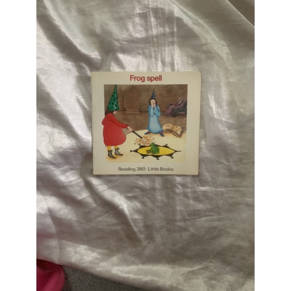 Jual frog spell: reading 360 little books | Shopee Indonesia