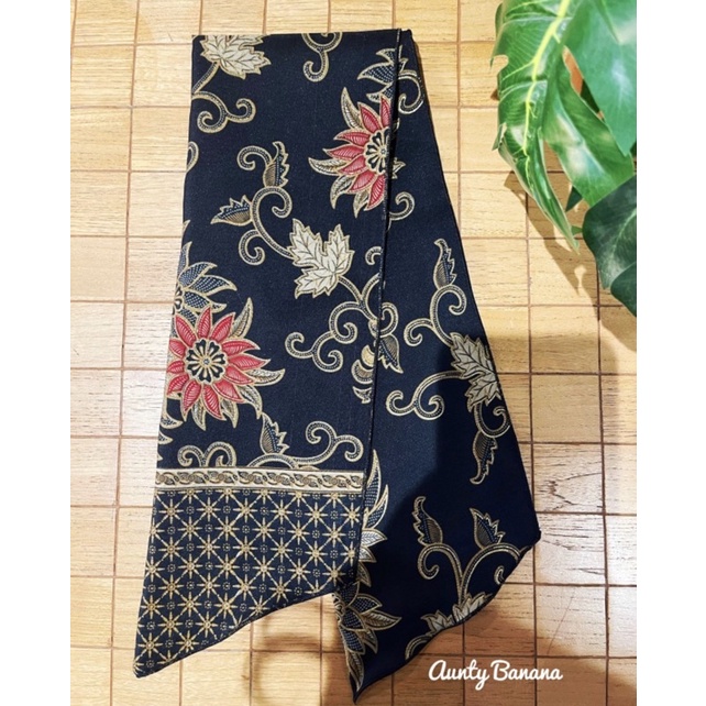 Jual Aunty Banana Scarf Syal Batik Dasi / Oleh Oleh Khas Indonesia ...