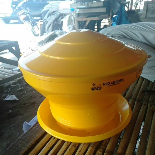 Jual DOC feeder LENGKAP tempat pakan ayam | Shopee Indonesia