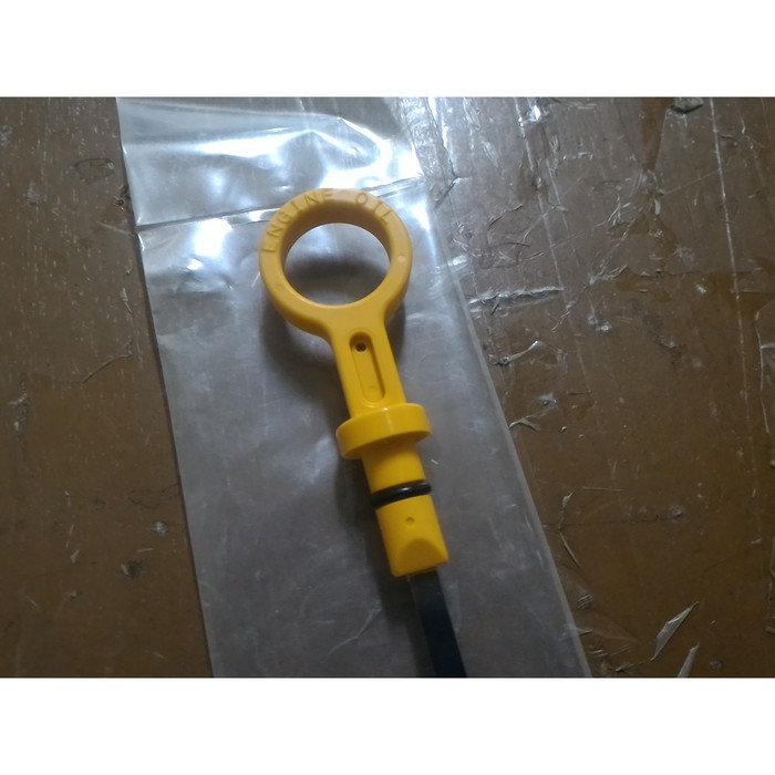 Jual SPAREPART MOBIL Xtrail T30 Serena C24 Colokan Stik Ukur Oli Mesin ...