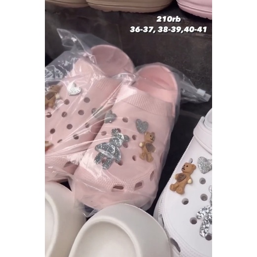 Jual CROCS TEDDY COKLAT (tlg note warna dan size) | Shopee Indonesia