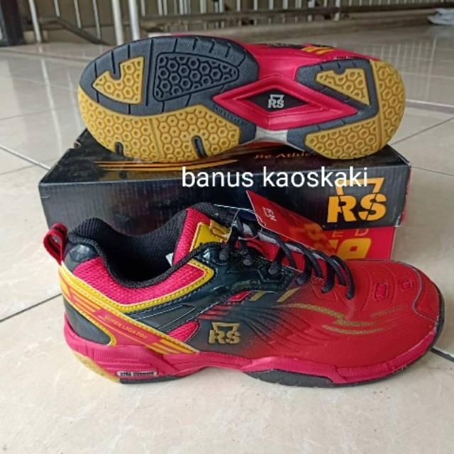 Jual Sepatu badminton RS bonus kaoskaki | Shopee Indonesia