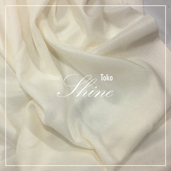 Jual Kain Hyget/ Furing kaos varian warna Putih Abu per 1/2 meter lebar ...