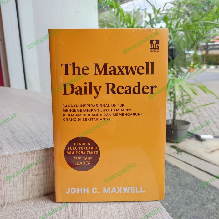 Jual The Maxwell Daily Reader (Cover 2021) | Shopee Indonesia