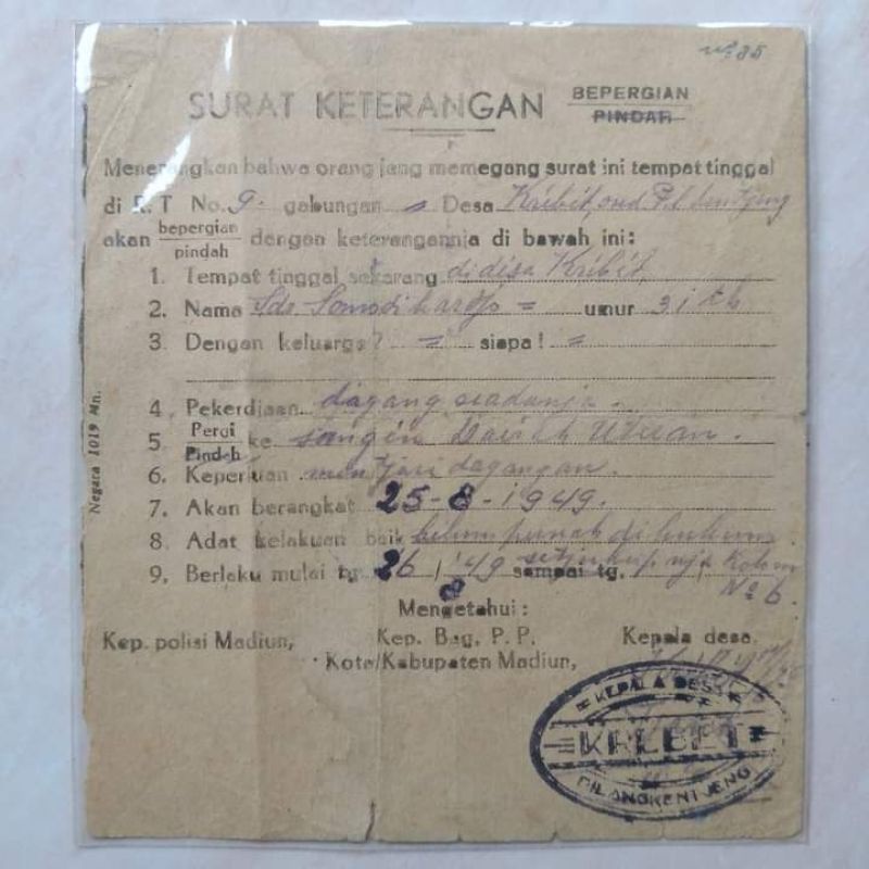 Jual Koleksi Dokumen Arsip Kuno Surat Keterangan Bepergian 1949 Madiun ...