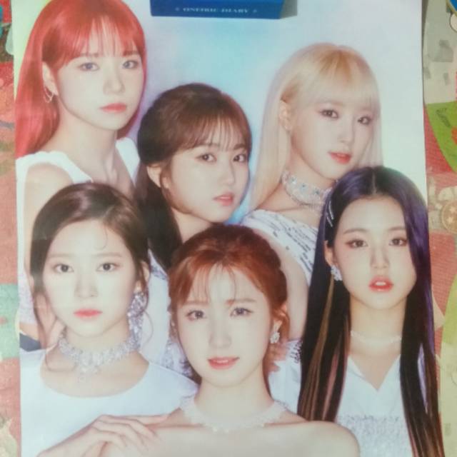 Jual POSTER IZONE IZ*ONE ONEIRIC DIARY OFFICIAL | Shopee Indonesia