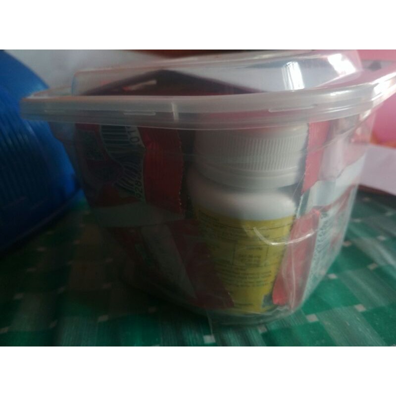 Jual paket safe pack (masker dan vitamin C) | Shopee Indonesia