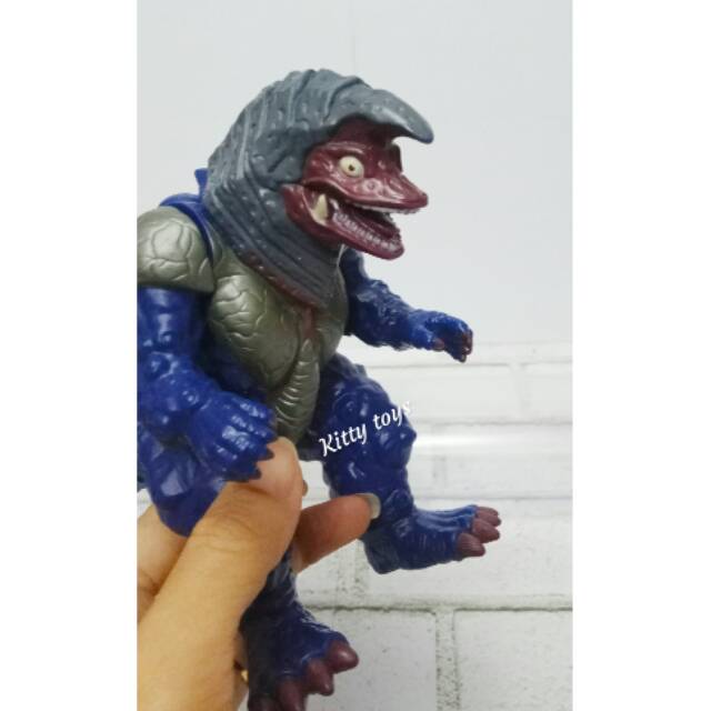 Jual ULTRAMAN GINGAN ULTRA MONSTER GOLZA MAINAN ANAK ACTION FIGURE ...