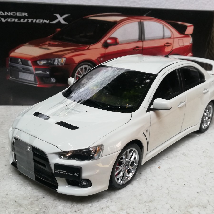 Jual Mainan Diecast Mitsubishi Lancer Evolution x white CMS BBS RHD ...