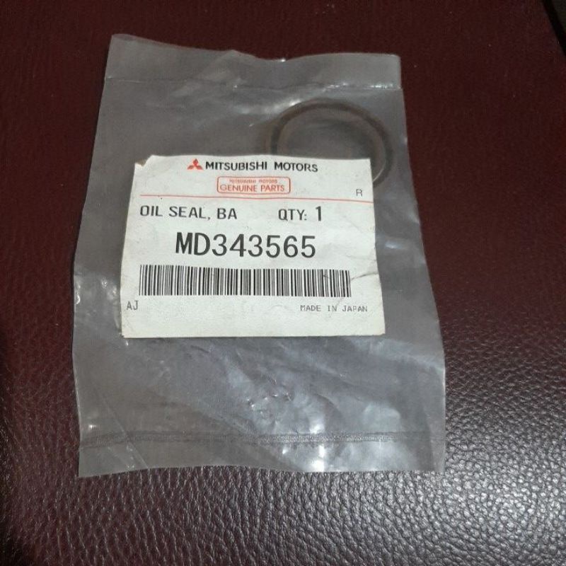 Jual Oil seal balancer All new pajero MD343565 | Shopee Indonesia