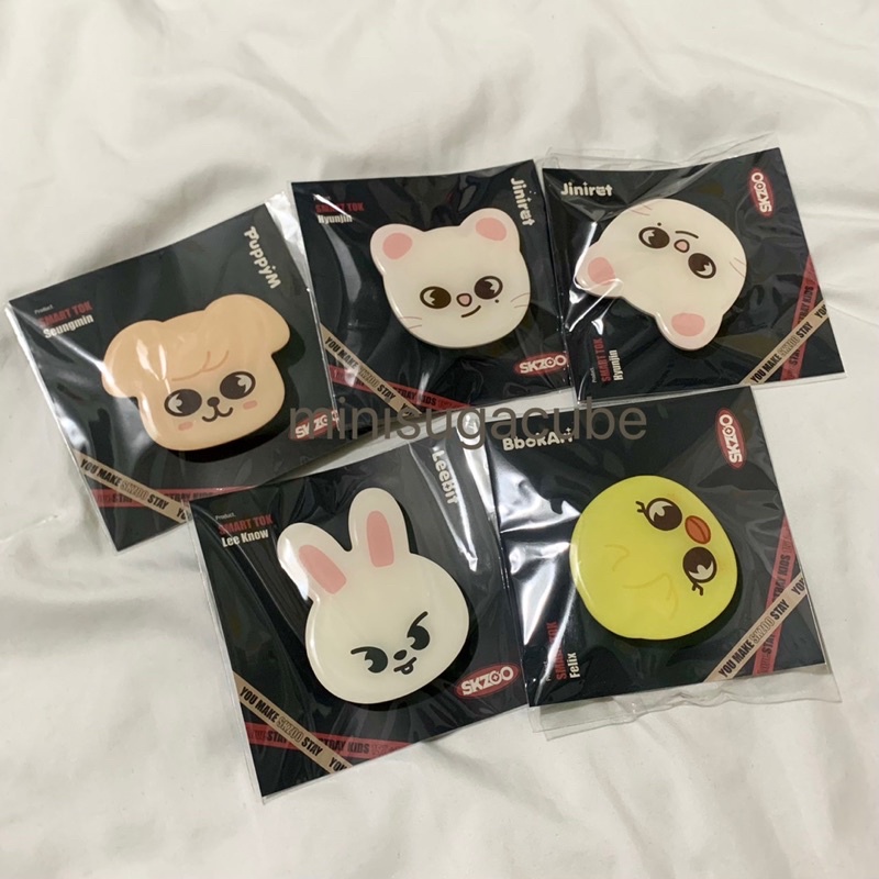 Jual Stray Kids SKZOO SKZ X Official Goods - Smart Tok Griptok ...