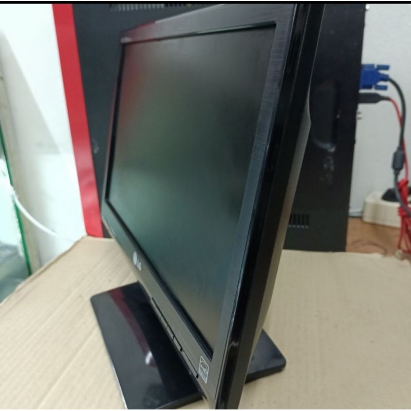Jual MONITOR merk campur LCD 16INCH LIKE NEW | Shopee Indonesia