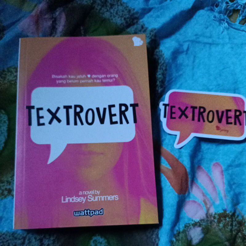 Jual Preloved Novel ( Lindsey Summers - Textrovert ) | Shopee Indonesia