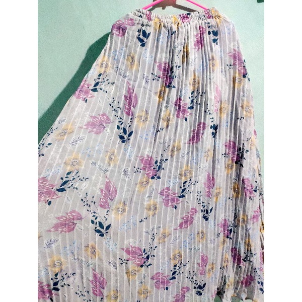 Jual ROK PLISKET MOTIF (GRAY) | Shopee Indonesia