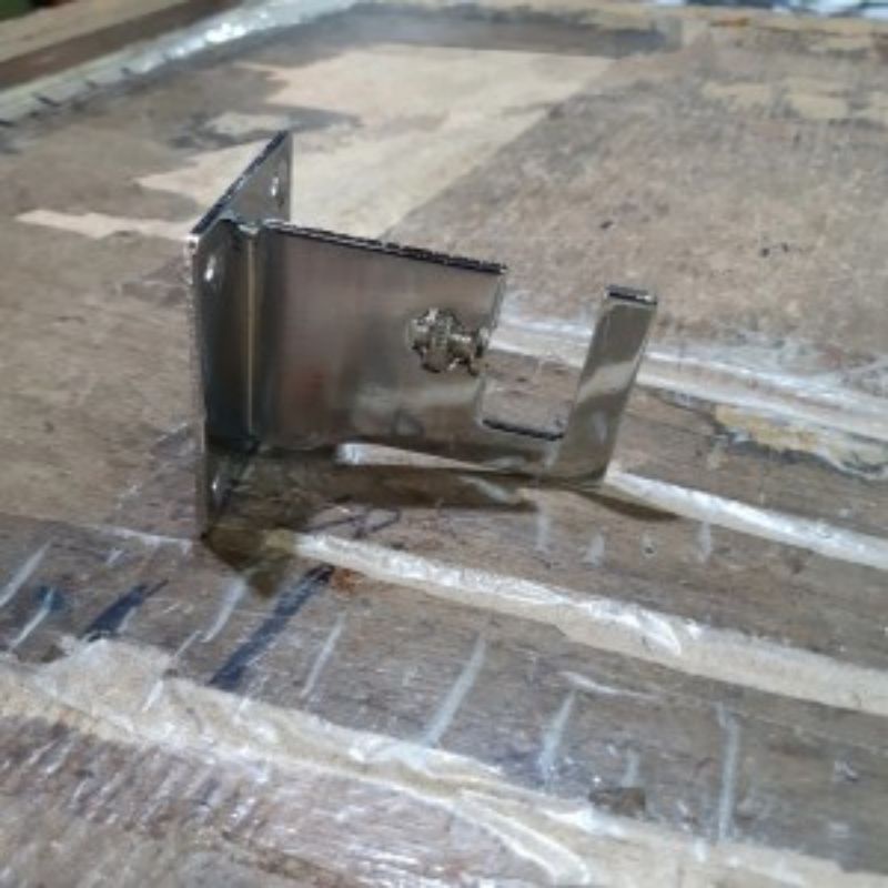 Jual Bracket tembok pipa kotak (per pcs) | Shopee Indonesia