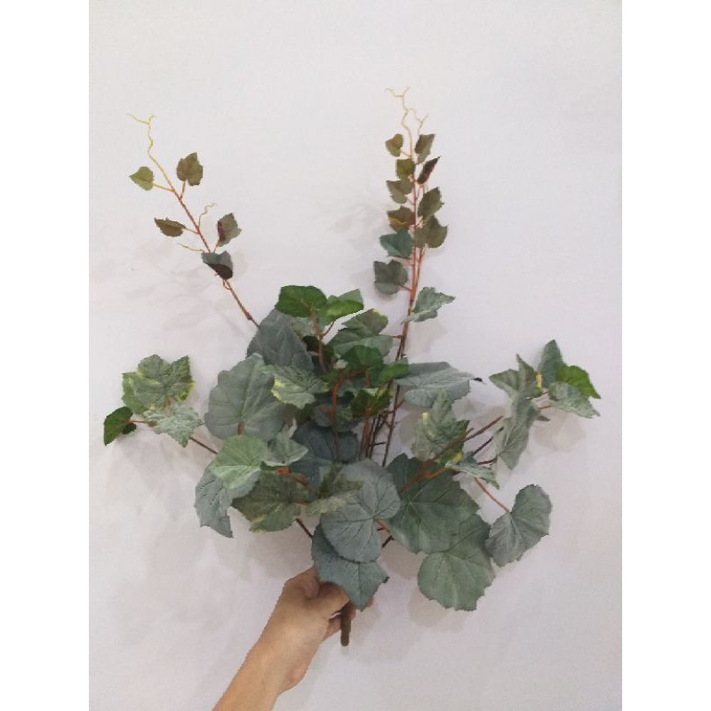 Jual Daun maple artificial / Daun palsu / Daun anggur artificial / Daun ...