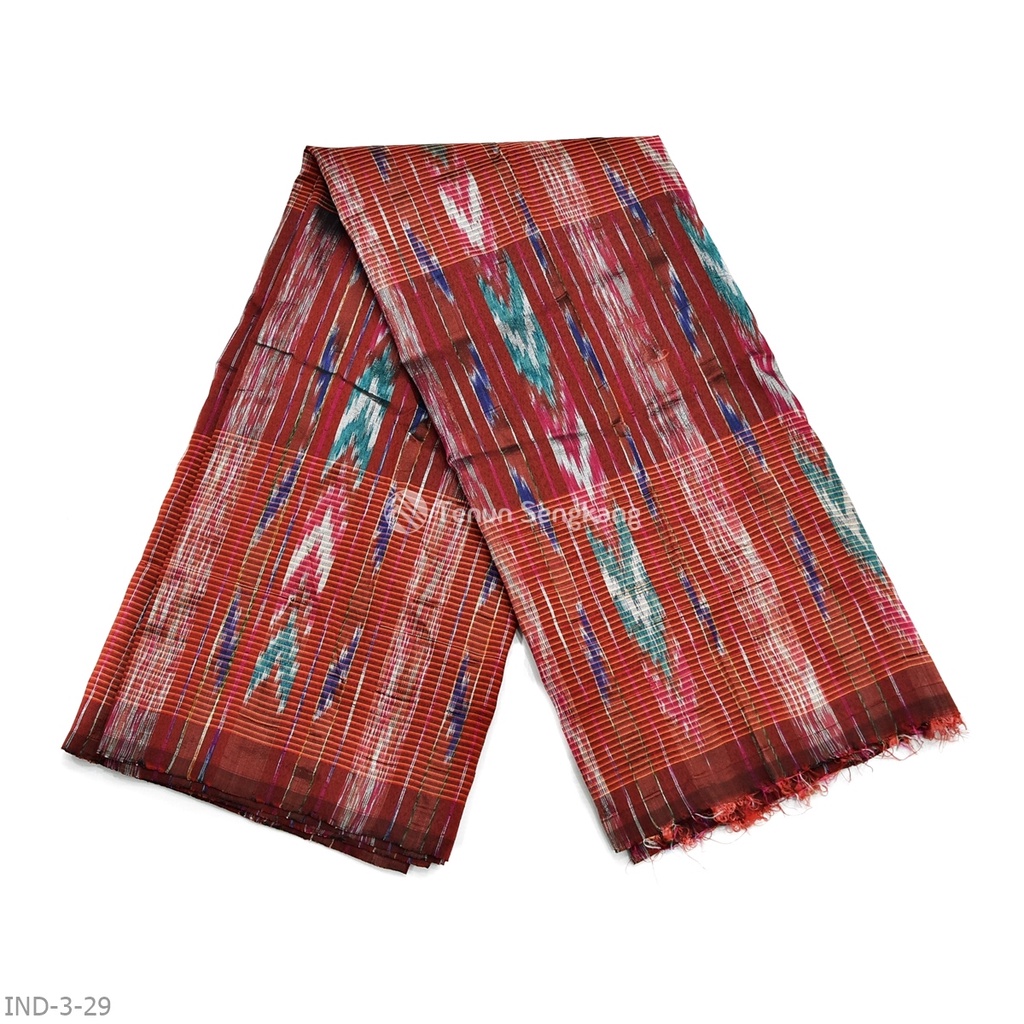 Jual Kain Tenun Bujur Ikat Sutra Bugis Makassar Marun - Tenun Sengkang IND-3-29 (Harga Per 0,5 ...