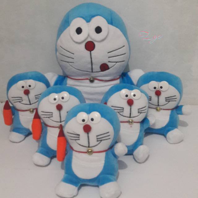 Jual BONEKA BAGUS ( MURAH ) DORAEMON JUMBO XL BERANAK 5 DORAEMON PENCIL ...