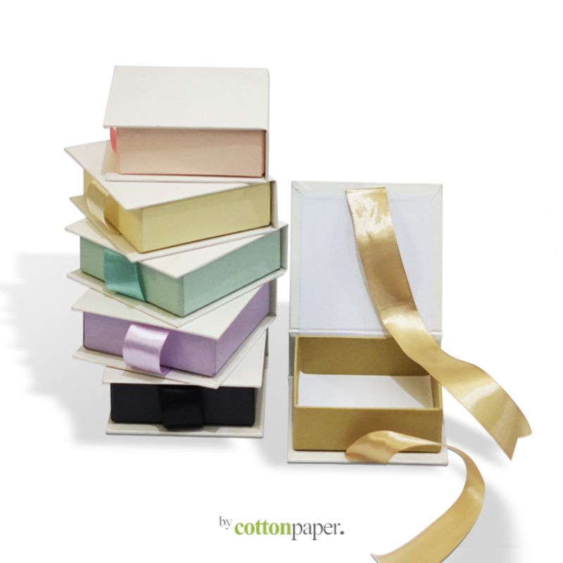 Jual Mini Box Gift / Hampers / Box Kecil / Box Emas / Hardbox / Box ...