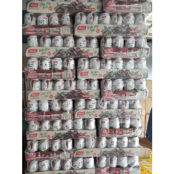 Jual minuman kaleng cincau YEOS 300ml isi 24 kaleng | Shopee Indonesia Jual minuman kaleng cincau YEOS 300ml isi 24 kaleng | Shopee Indonesia