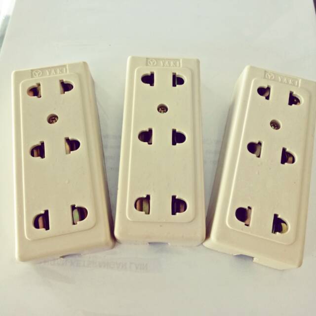 Jual Stop kontak Yaki 3 lubang socket tanpa saklar | Shopee Indonesia