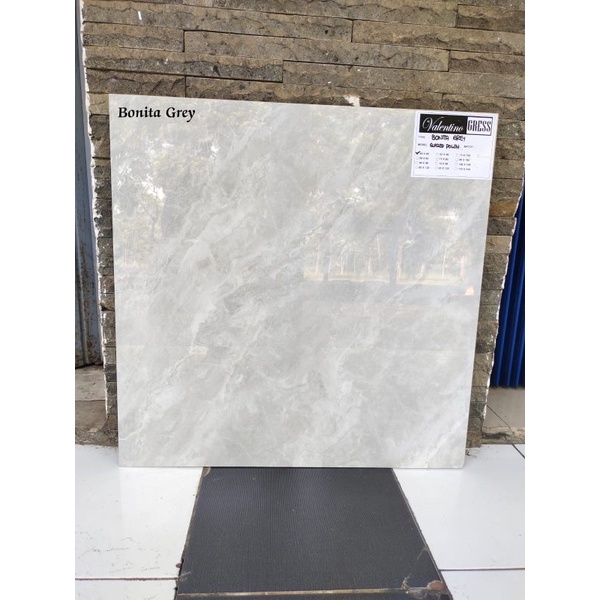 Jual GRANITE LANTAI 60X60 BONITA GREY / VALENTINO GRESS | Shopee Indonesia