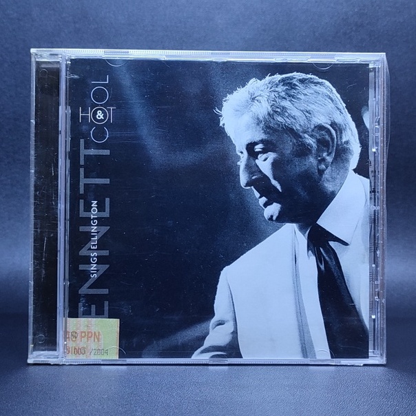 Jual CD TONY BENNETT - SINGS ELLINGTON HOT AND COOL & 16 MOST REQUESTED ...