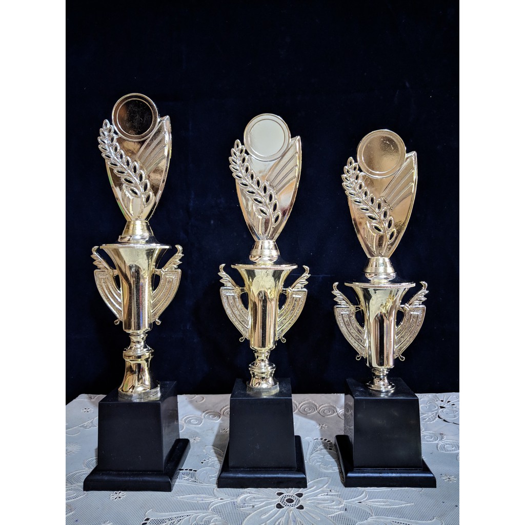 Jual Piala Set 294 Gold | Shopee Indonesia