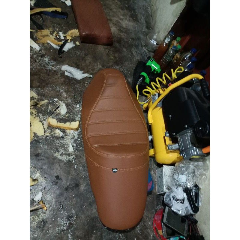 Jual Jok Honda Scoopy new Scoopy karbu bahan Mbtech caferacer jok ...