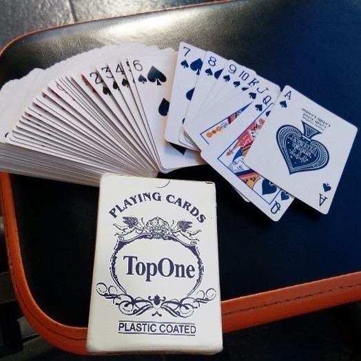 Jual Kartu Remi Playing Cards TOP ONE Plastic Coated | dist866 | Shopee ...