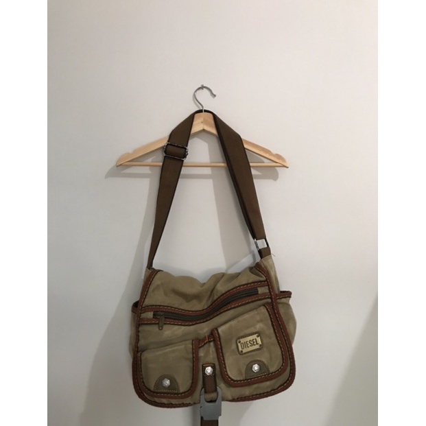 Jual Tas Diesel Original (Model Slempang) | Shopee Indonesia