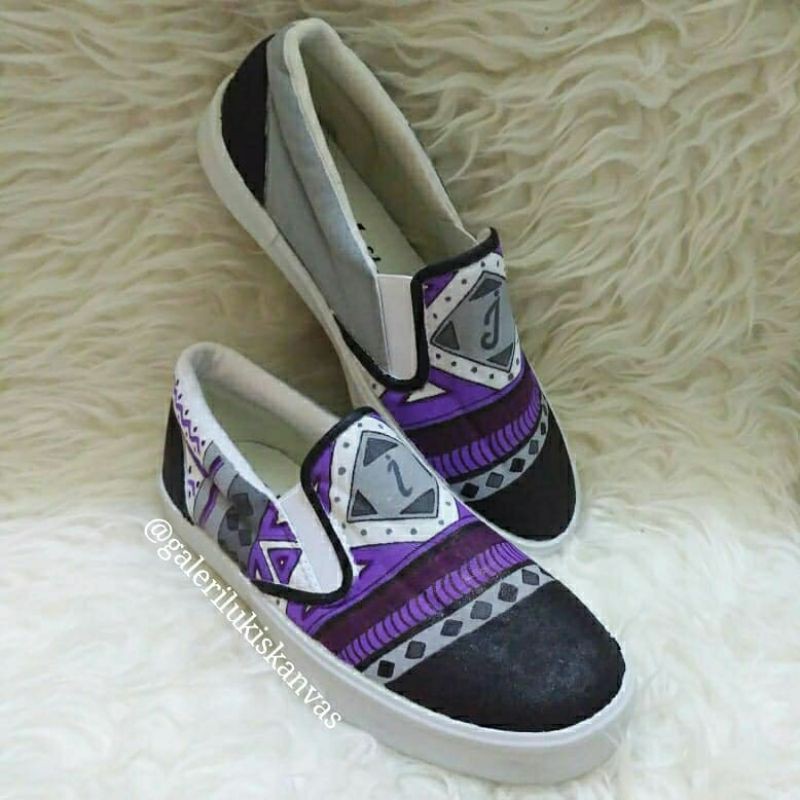 Jual Sepatu Lukis Etnik - Bisa pakai inisial nama | Shopee Indonesia