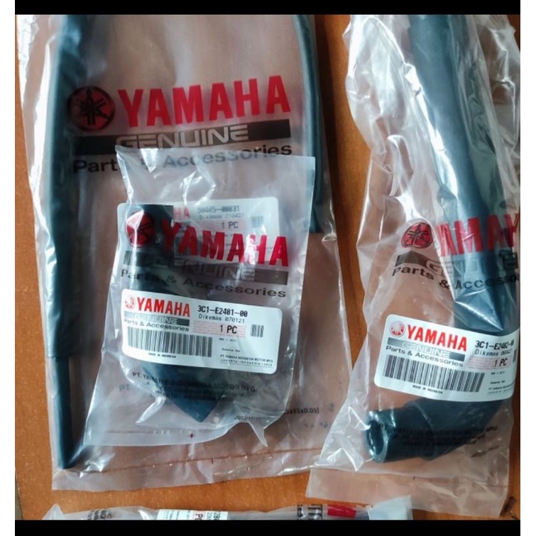 Jual Selang Radiator Set Original Yamaha Vixion Old/NVA/NVL,R15V1/2 ...